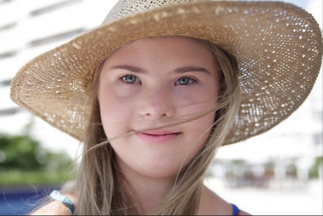 Modelo catarinense com Síndrome de Down faz sucesso na internet ...